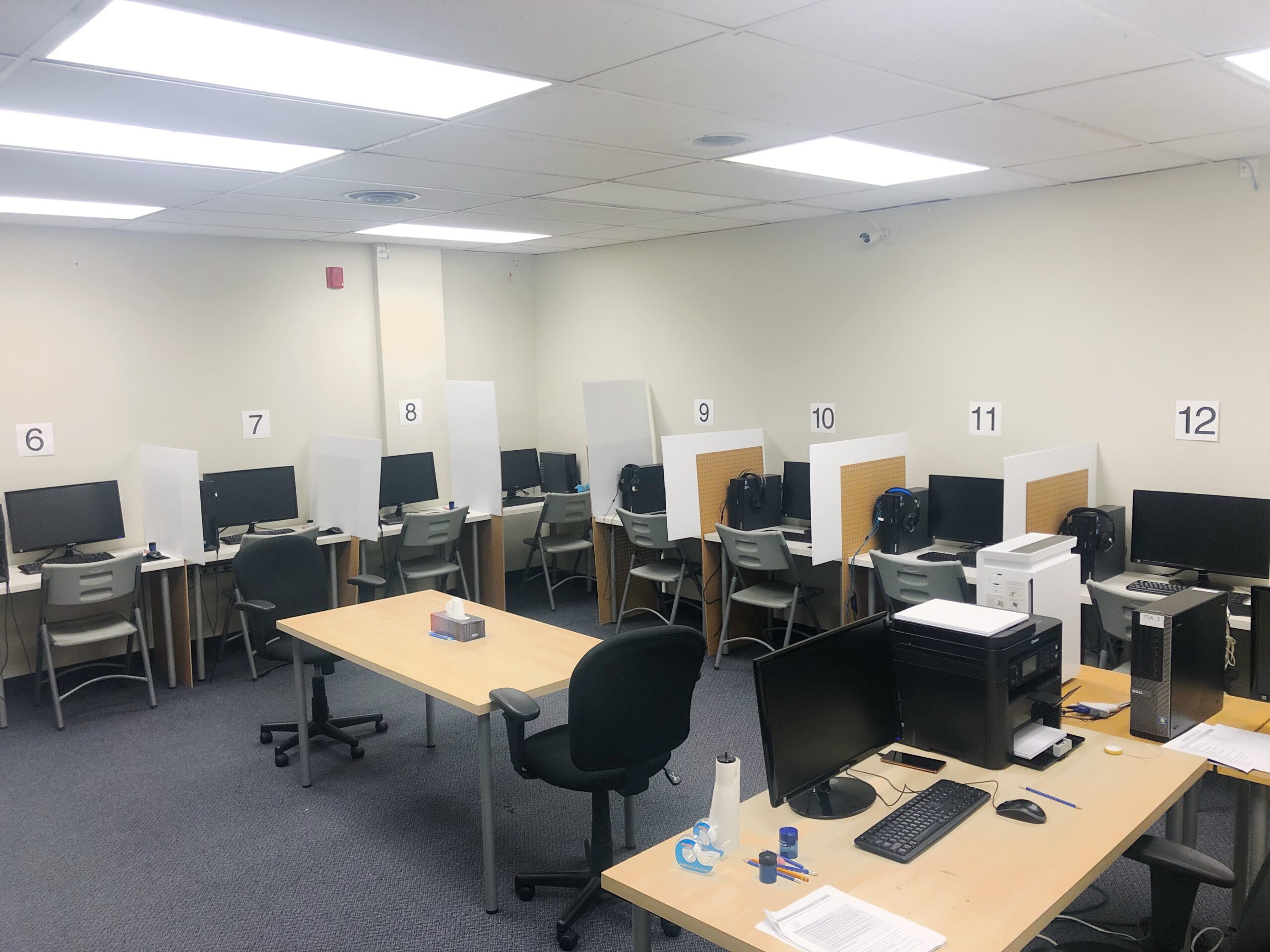 CAMPUSES - Canada College